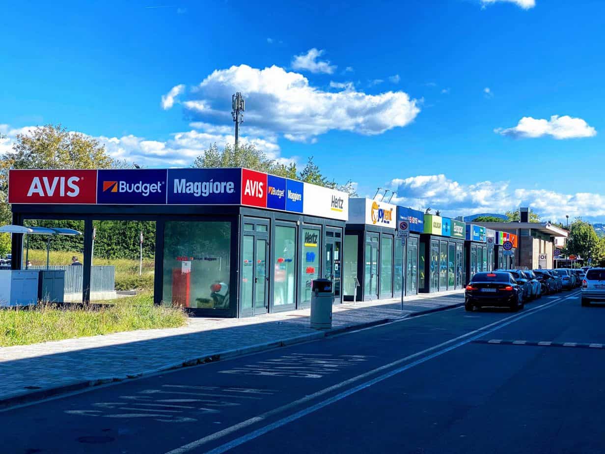 ITALIAN GAS STATIONS – A Guide to Getting Gas in Italy - Mom In Italy