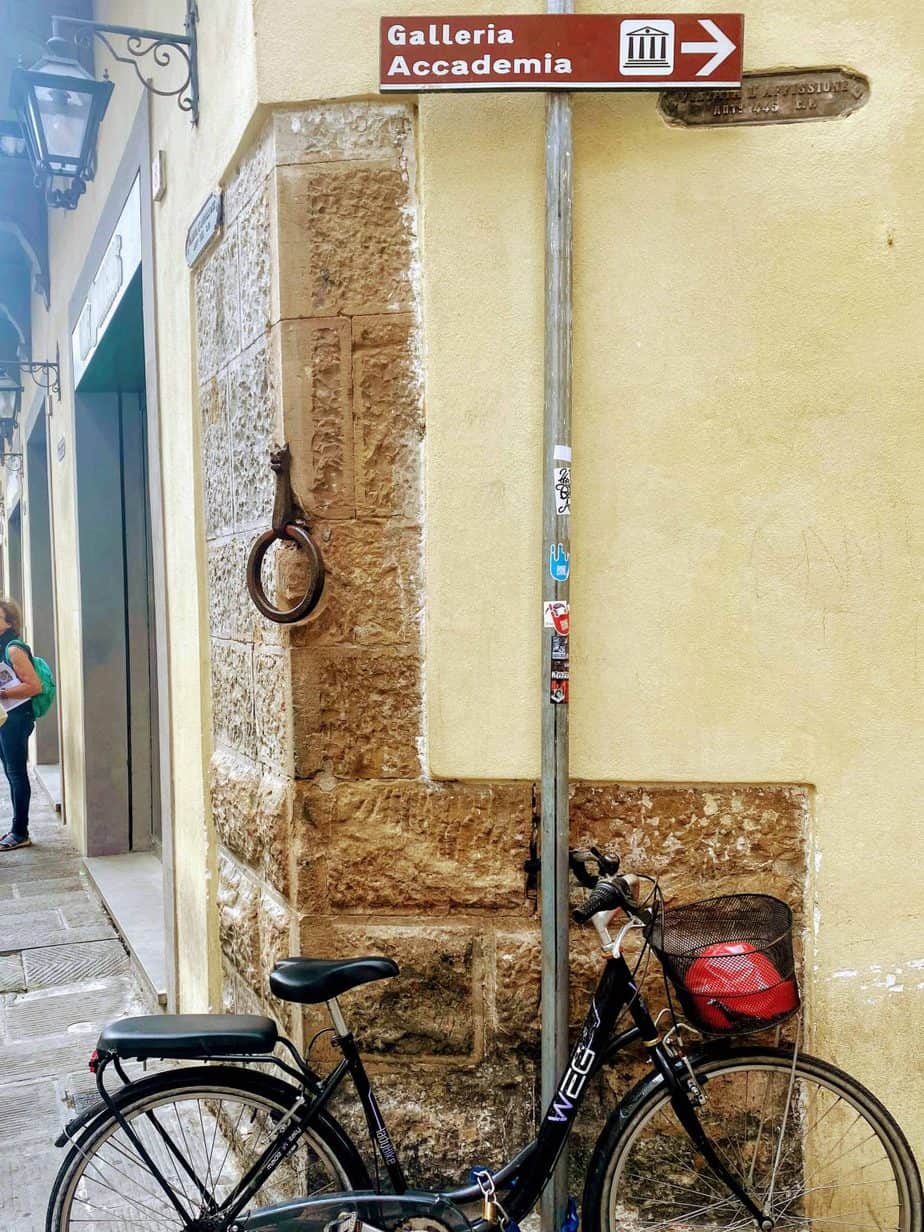 ITALIAN ROAD SIGNS - Guide for Visitors + Printable Booklet - Mom In Italy