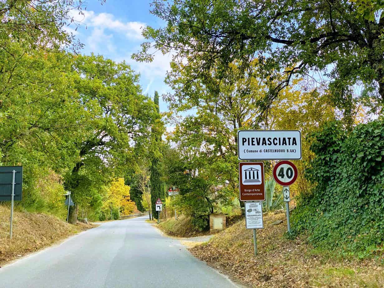 ITALIAN ROAD SIGNS - Guide for Visitors + Printable Booklet - Mom In Italy