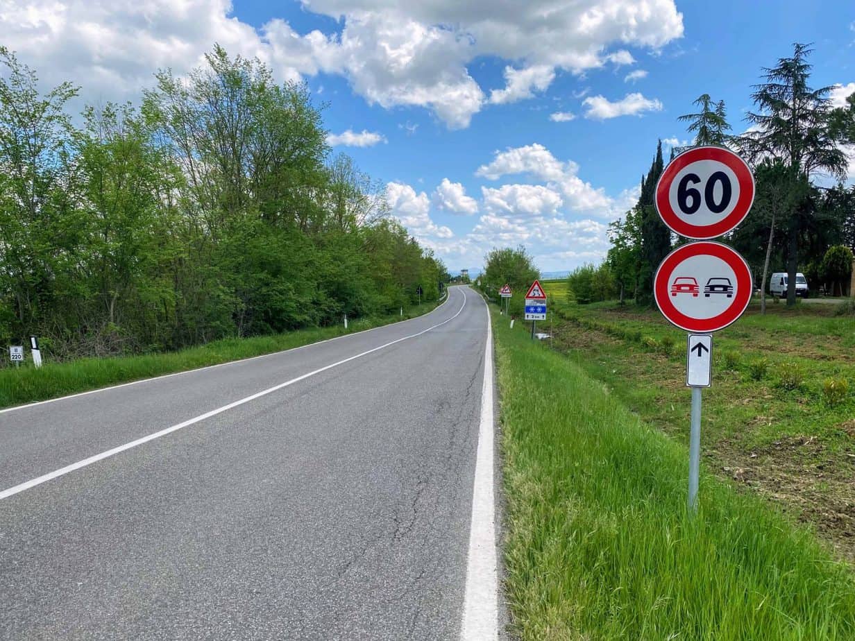 ITALIAN ROAD SIGNS - Guide for Visitors + Printable Booklet - Mom In Italy