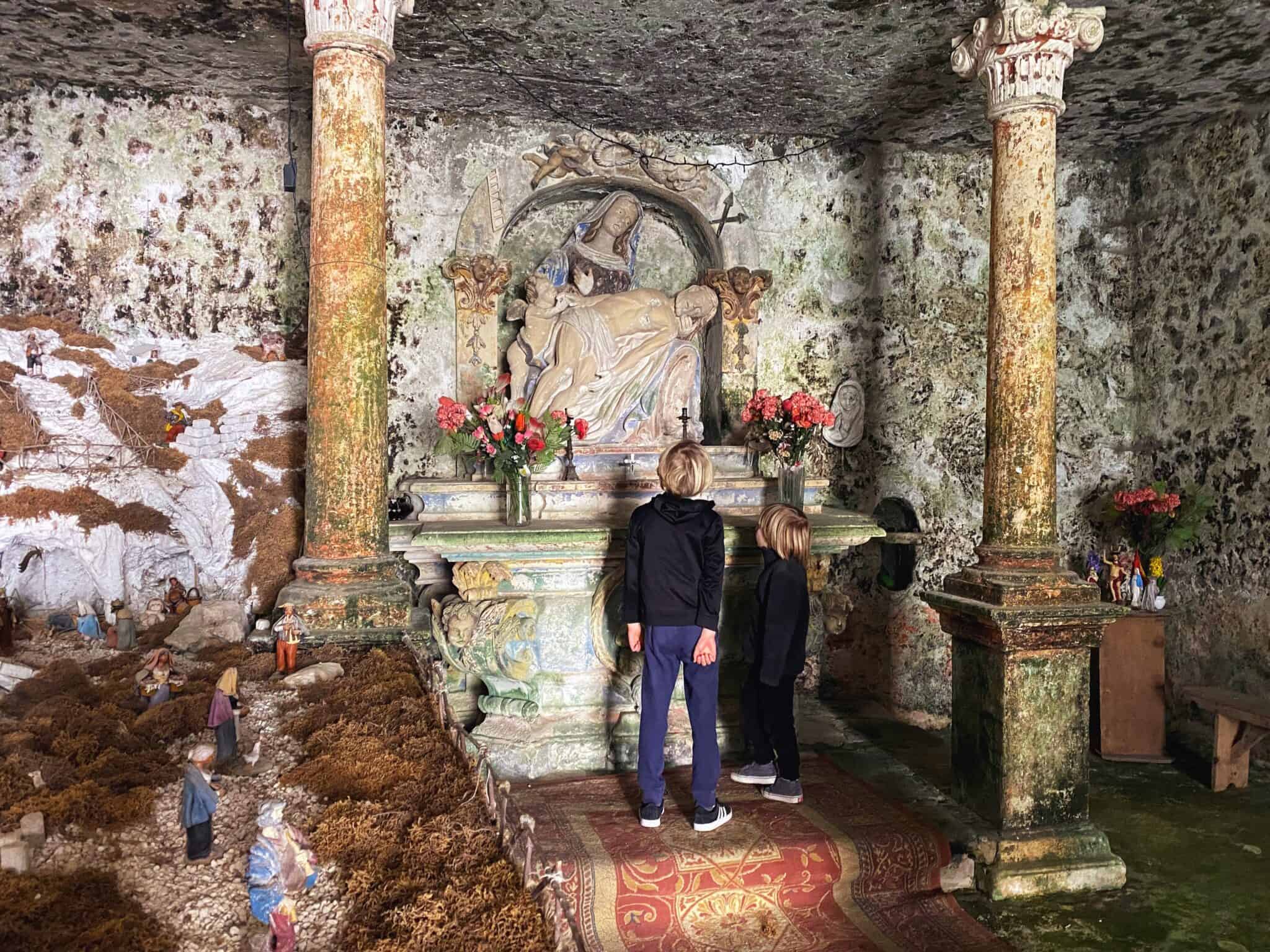 SCICLI, SICILY – How to Spend One Day in the City of Caves - Mom In Italy