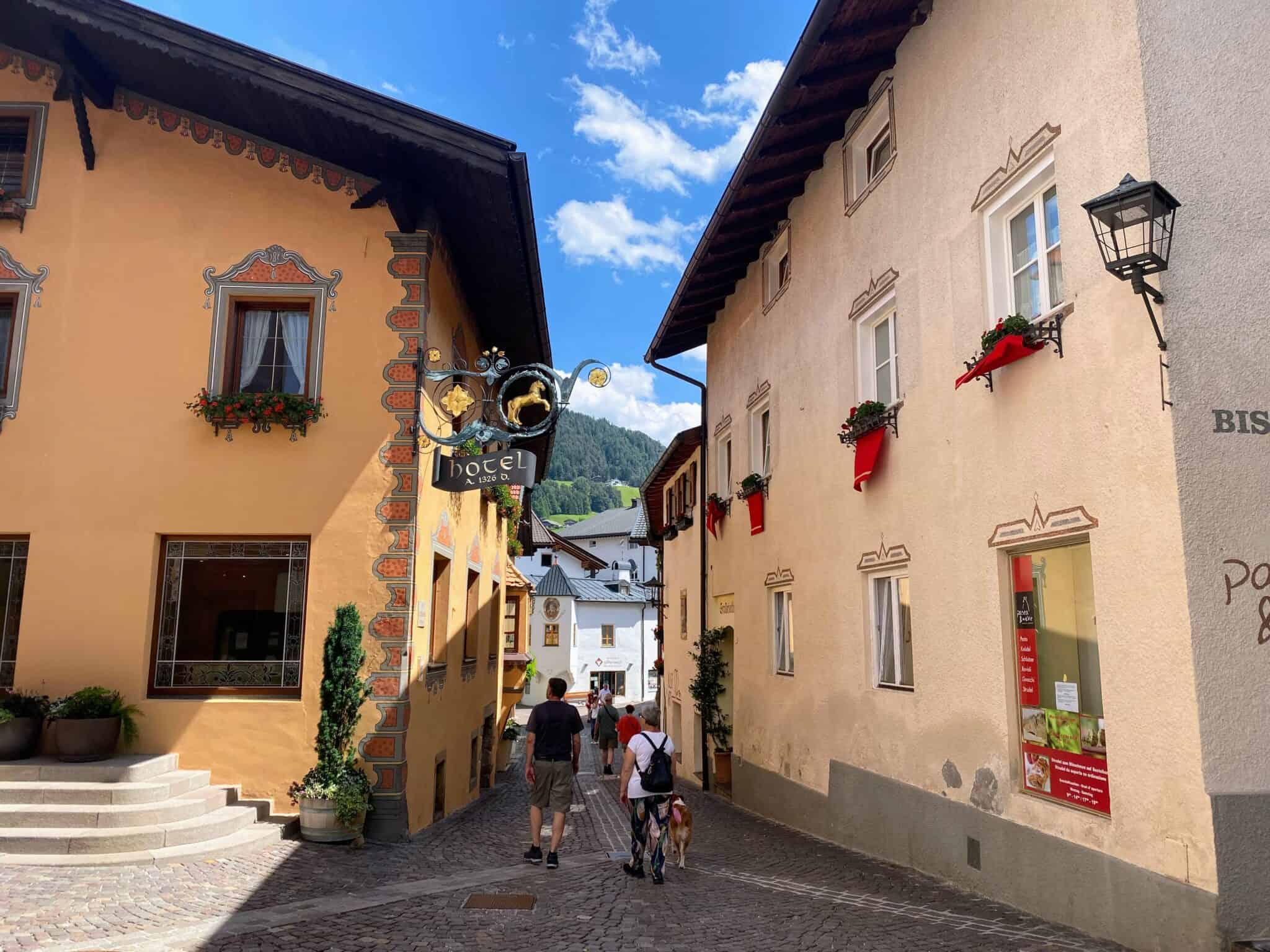 VISITING CASTELROTTO (KASTELRUTH) – On a Day Trip or as Your Dolomites ...