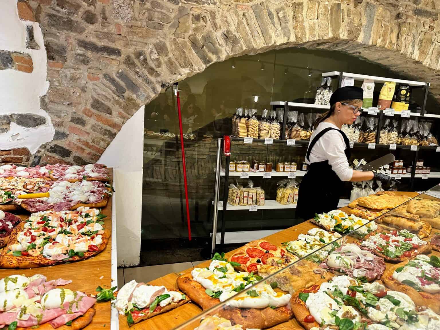 HOW TO SPEND ONE DAY IN BERGAMO, ITALY - Mom In Italy