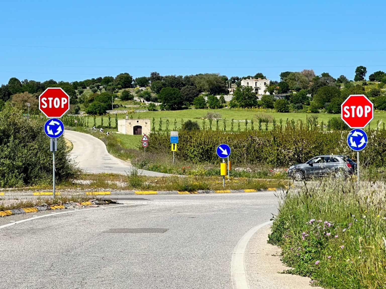DRIVING IN PUGLIA – Helpful Info & Tips for Your Trip - Mom In Italy