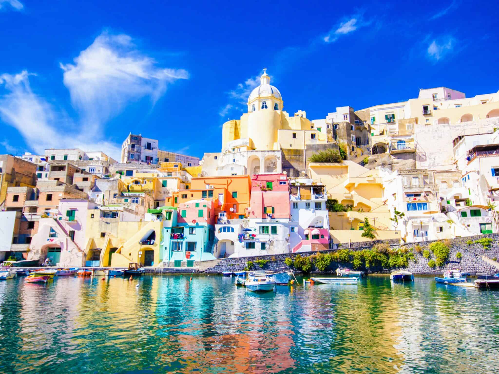 COLORFUL HOUSES IN ITALY – Where to Find Italy’s ‘Rainbow’ Villages ...