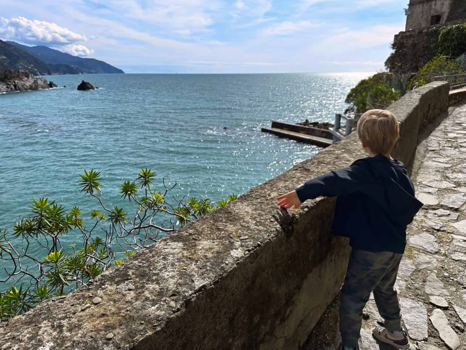 MONTEROSSO WITH KIDS – How to Visit the Cinque Terre’s Most Family ...