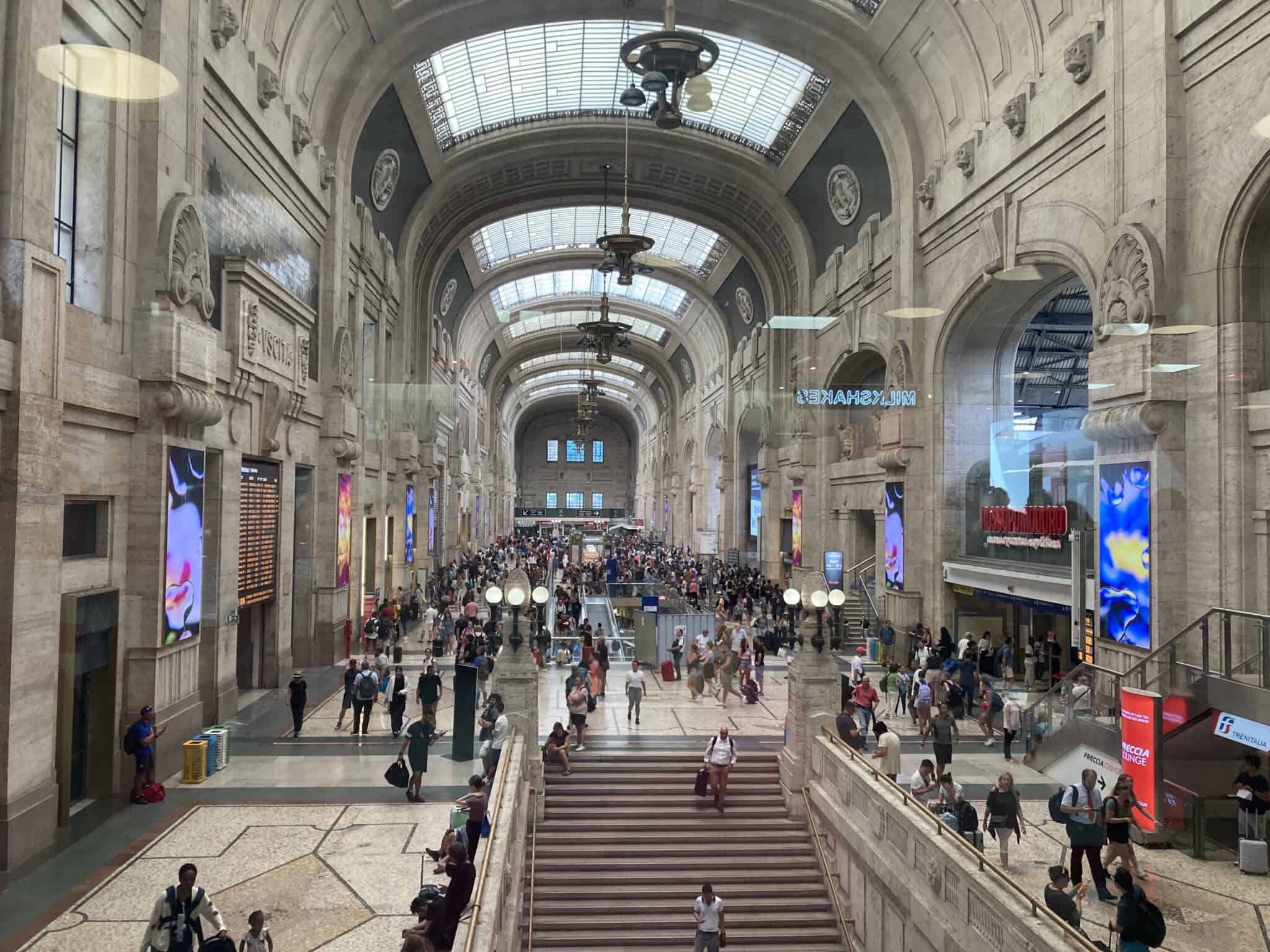 MILAN TRAIN STATION - All About Milano Centrale - Mom In Italy