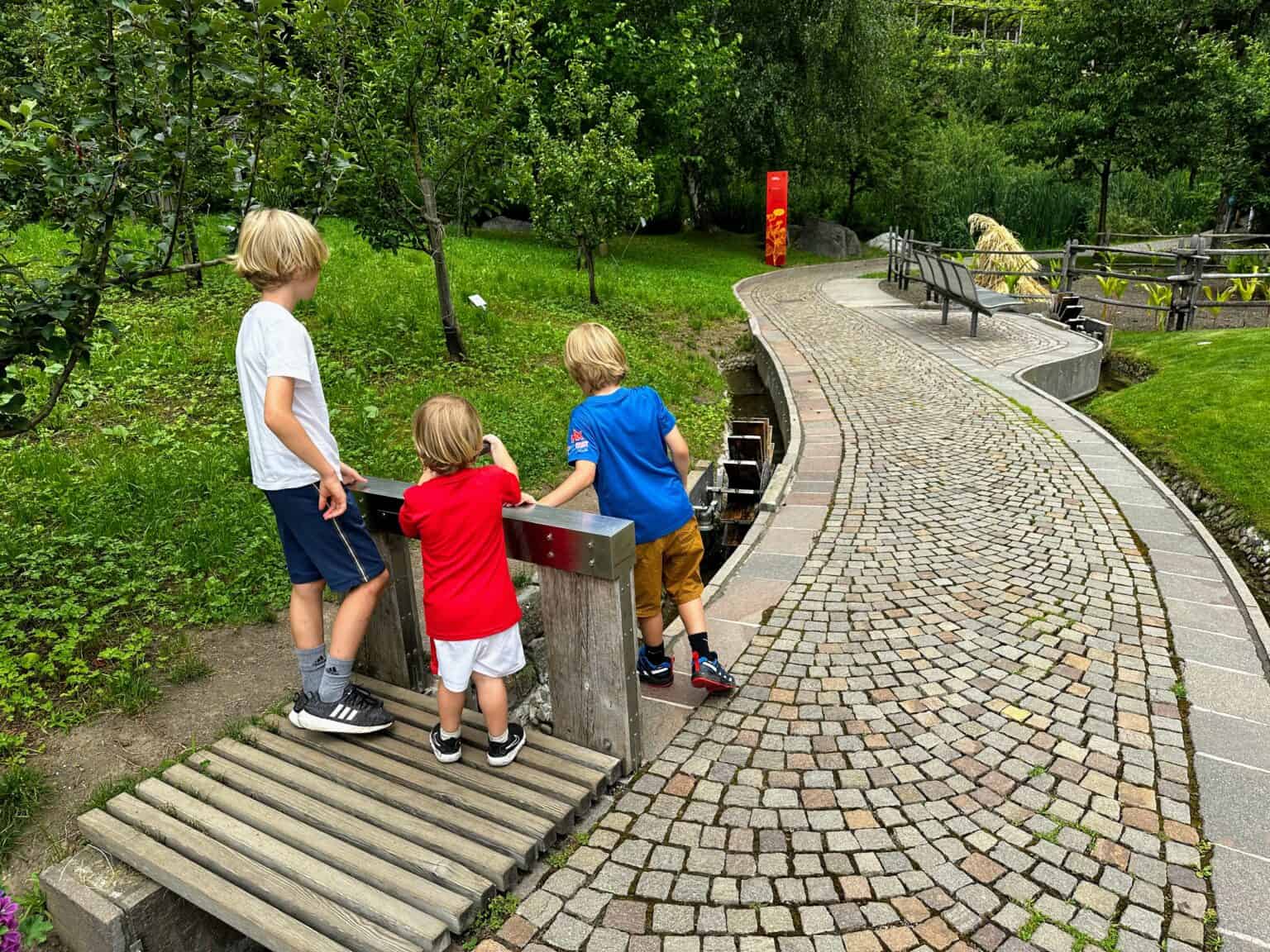 GIARDINI TRAUTTMANSDORFF WITH KIDS – How to Have a Sane Day in the ...