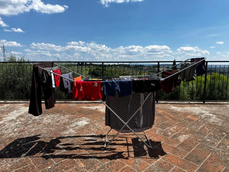 DOING LAUNDRY IN ITALY – A Traveler’s Guide - Mom In Italy